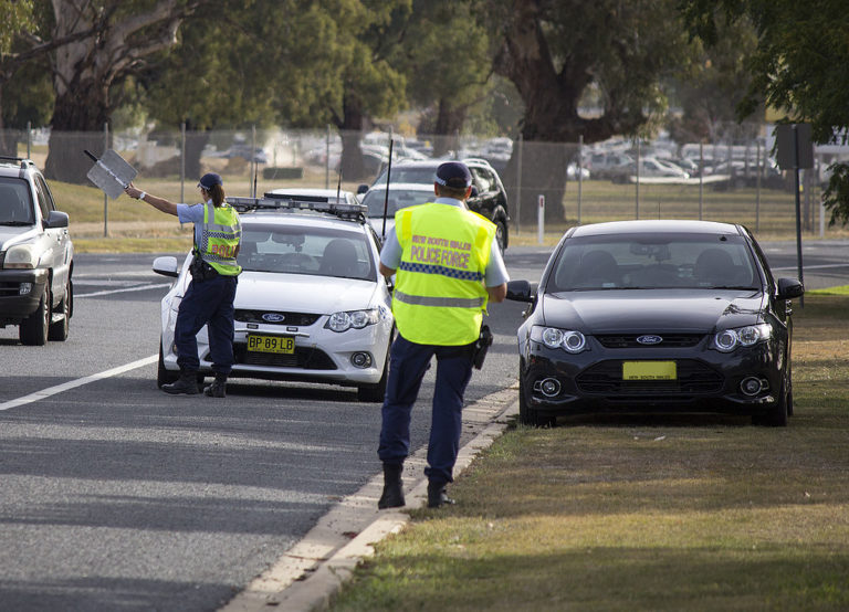 1024px-NSW_Police_Force_highway_patrol_officers_conducting_random ...